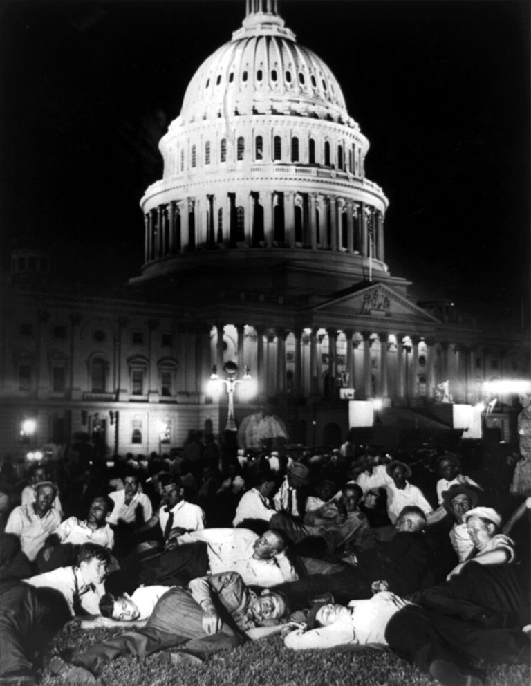 1932 – HERBERT HOOVER VS FRANKLIN D. ROOSEVELT – Election Tuesdays